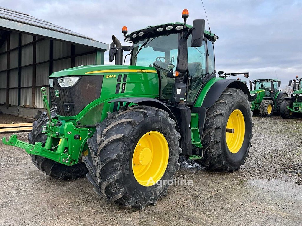 Prodaje se John Deere 6R230 traktor točkaš na aukciji