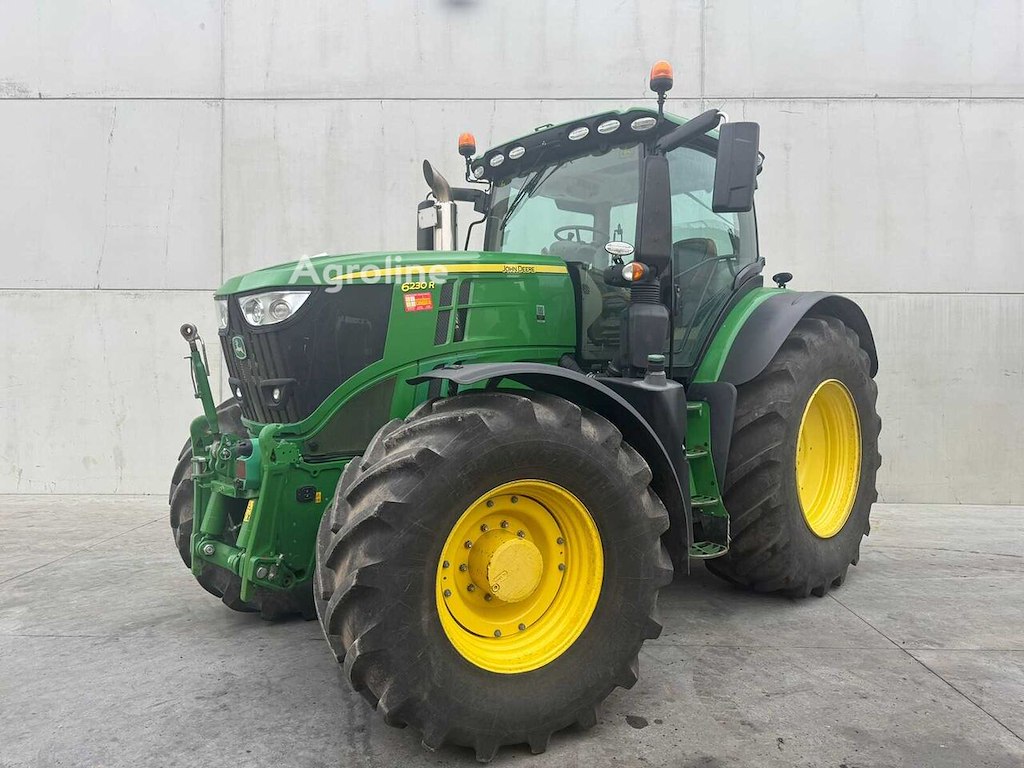 Prodaje se John Deere 6230R traktor točkaš na aukciji