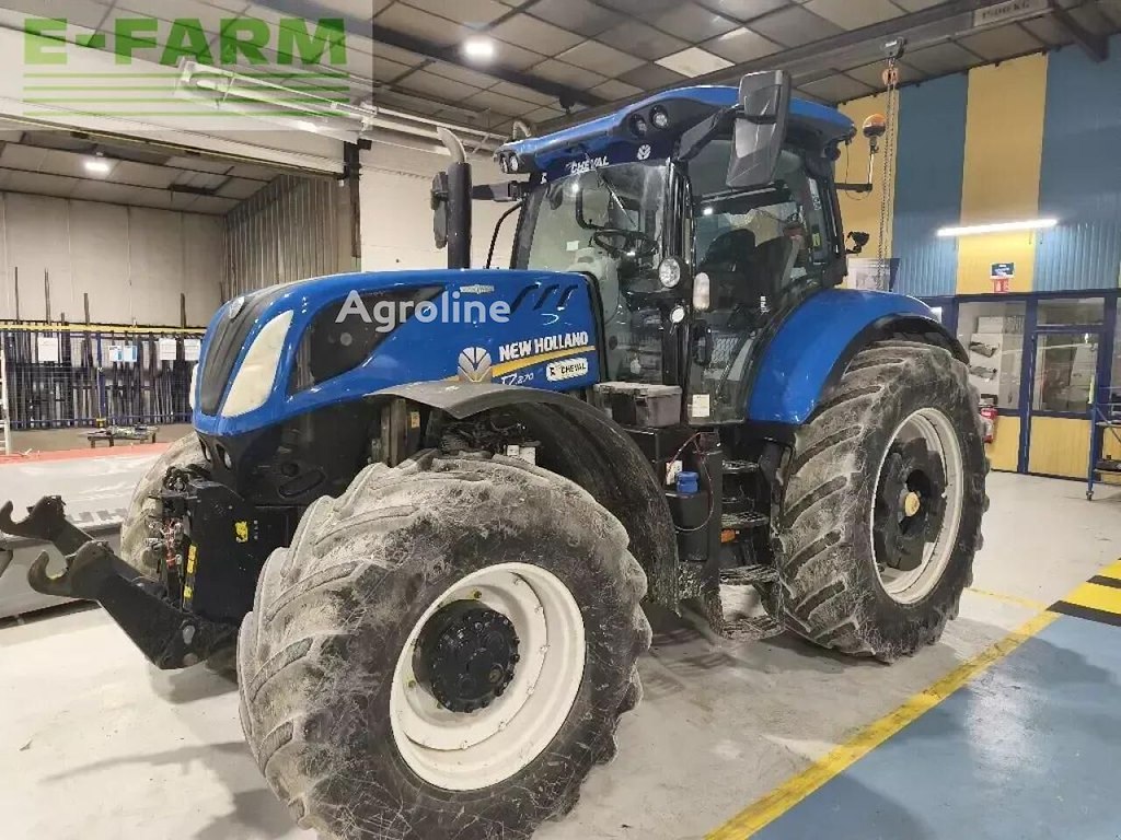 New Holland t7.270 ac traktor točkaš
