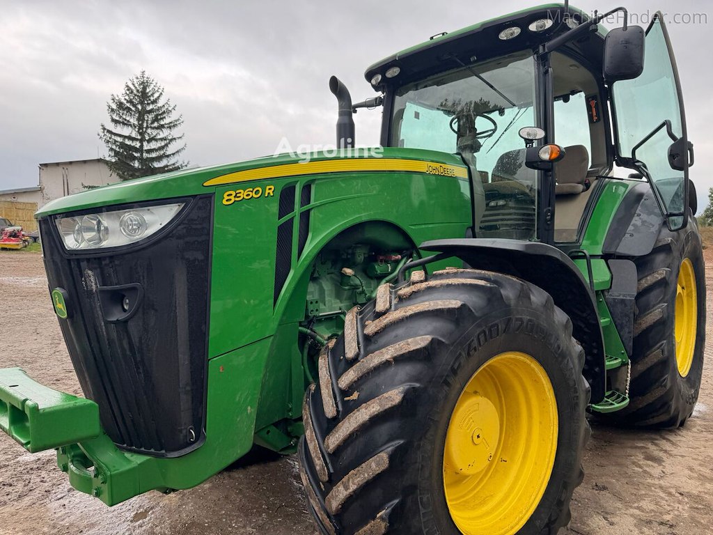 John Deere 8360R traktor točkaš