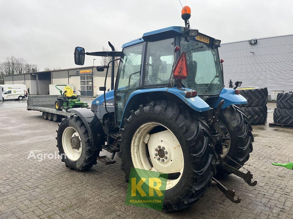New Holland TS100 traktor točkaš