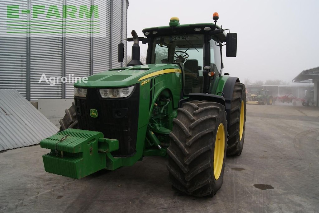 John Deere 8370R traktor točkaš