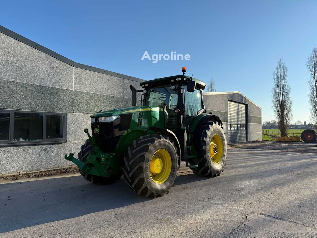 Prodaje se John Deere 7230R traktor točkaš na aukciji
