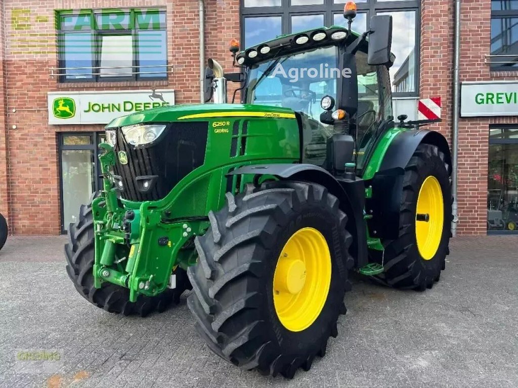 John Deere 6250r traktor točkaš