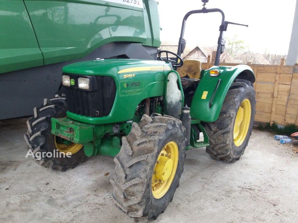 John Deere 5065 E traktor točkaš