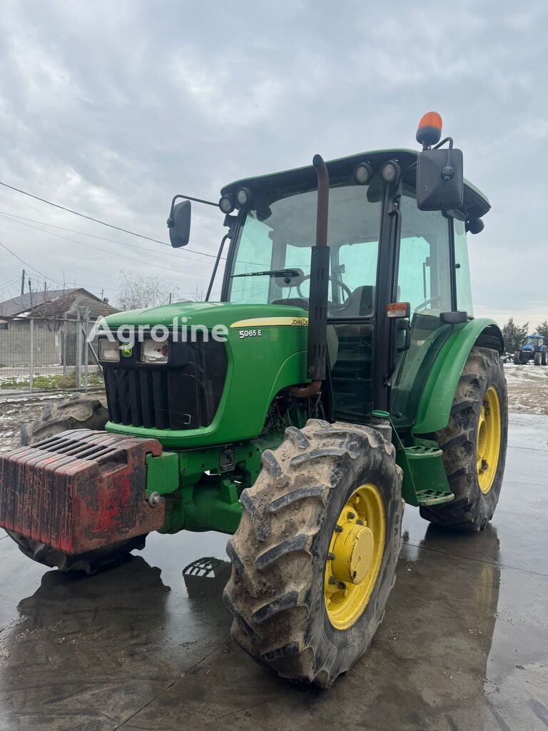 John Deere 5065 E traktor točkaš