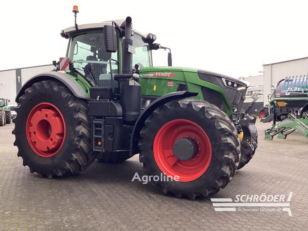 Novi Fendt 942 VARIO GEN7 PROFI PLUS traktor točkaš