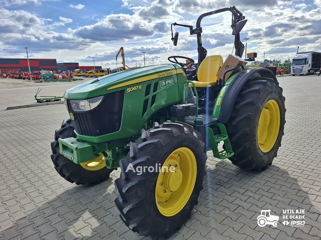 John Deere 5067E fara cabina traktor točkaš