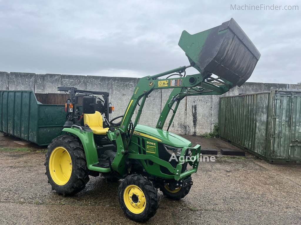 John Deere 3038E traktor točkaš