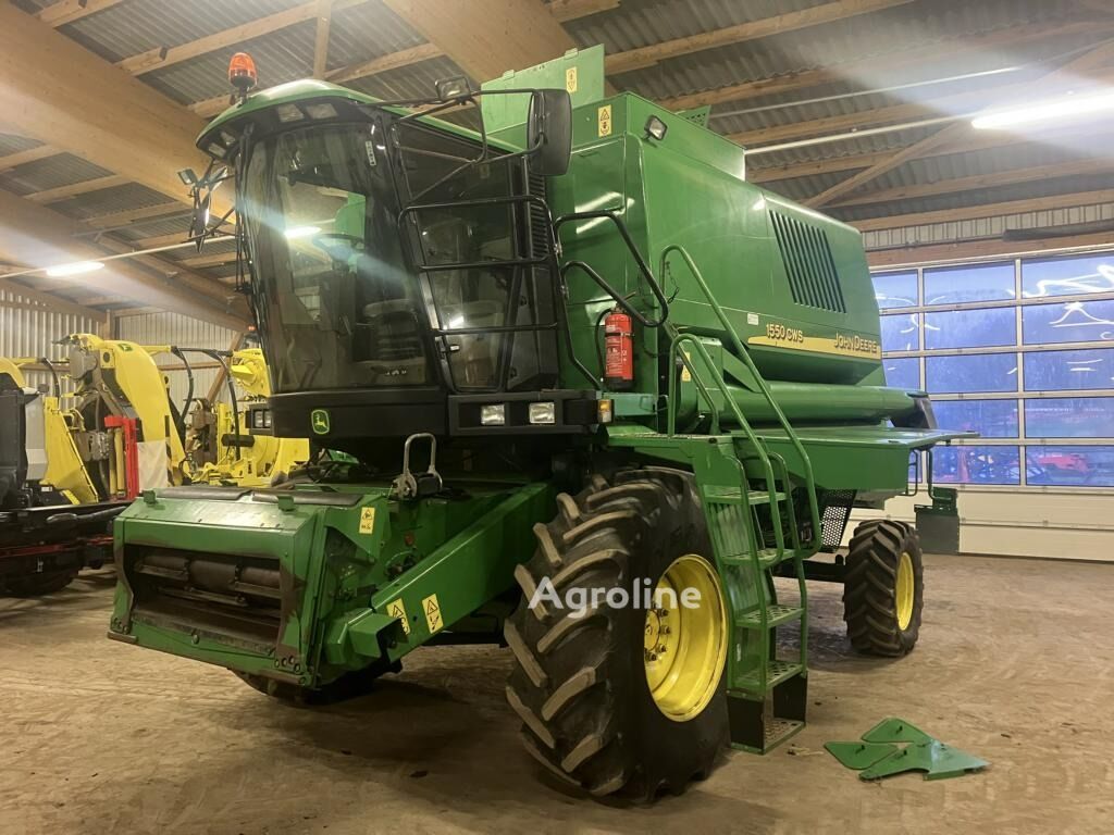John Deere 1550 CWS kombajn za žito