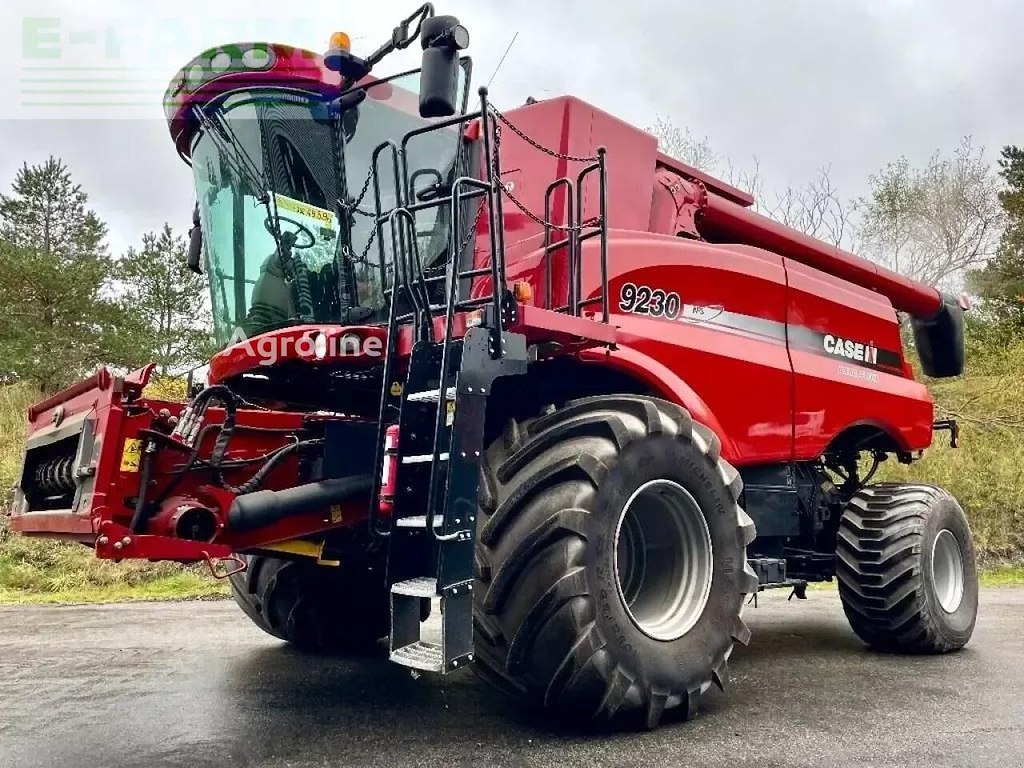 Case IH Axial Flow 9230 kombajn za žito
