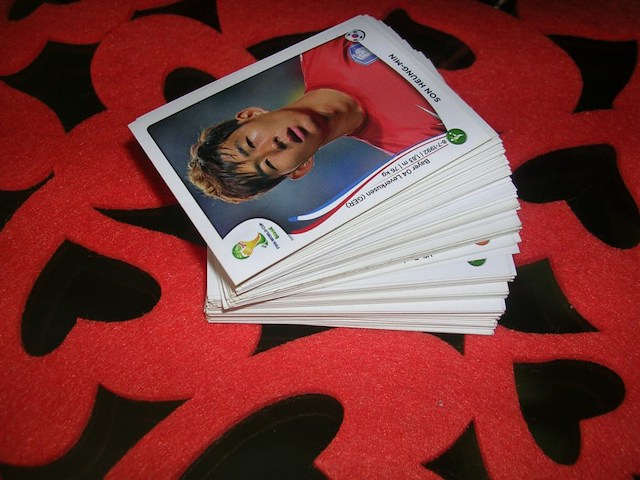FIFA BRAZIL 2014 PANINI  10 OBICNIH SLICICA