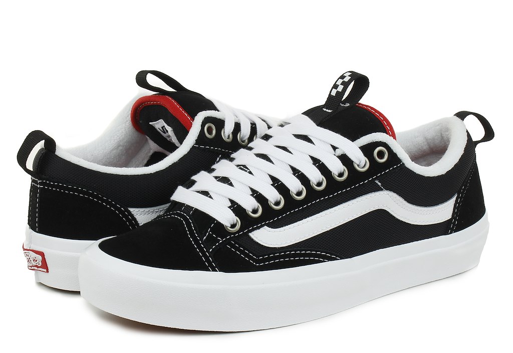 Vans 
Plitke patike
- Old Skool