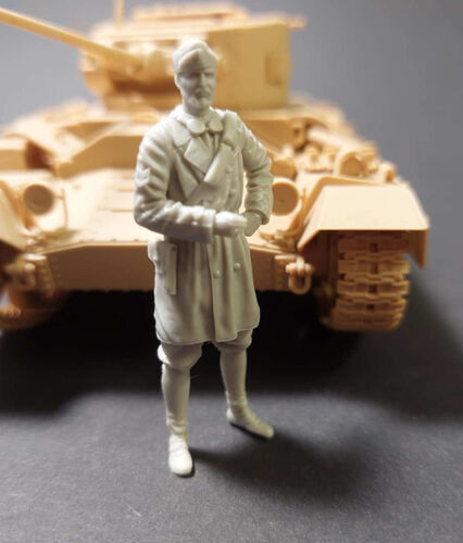 PanzerArt FI35-254 Italian Tank Officer