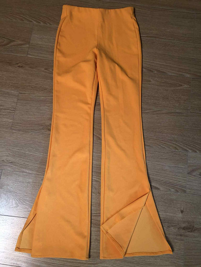 Zara pantalone sa elastinom