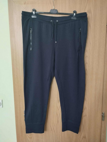 Helanke pantalone,velicina 46-48 ili 2 XL