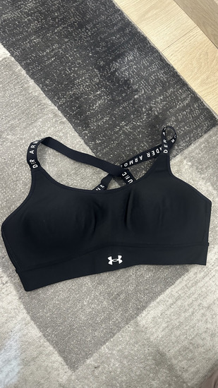 Under Armour original top NOVO