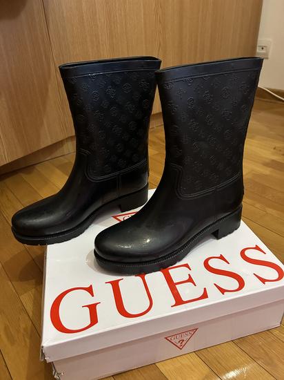 Guess čizme plaćene 11890,00