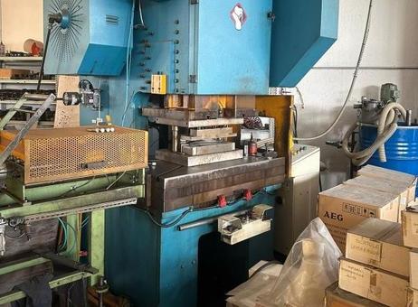 Kolenasta presa SANGIACOMO 130R