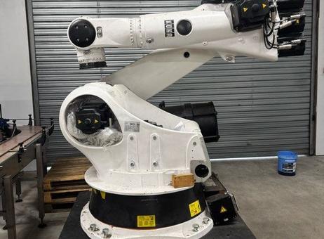Industrial Robot Kuka VKR 210 R2700