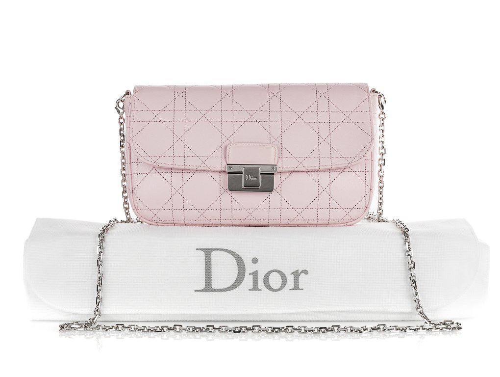 Dior Pochette Wallet On Chain