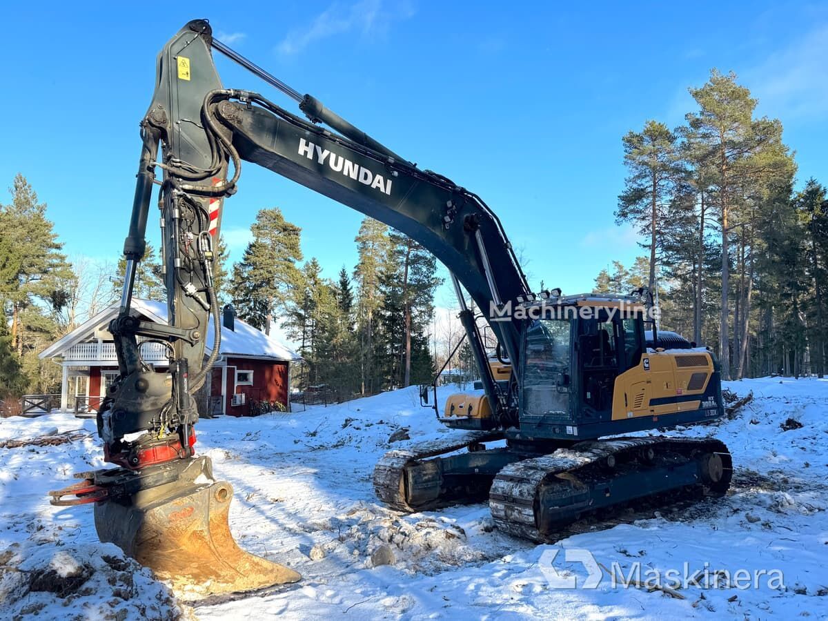 Prodaje se Hyundai HX300AL bager guseničar na aukciji