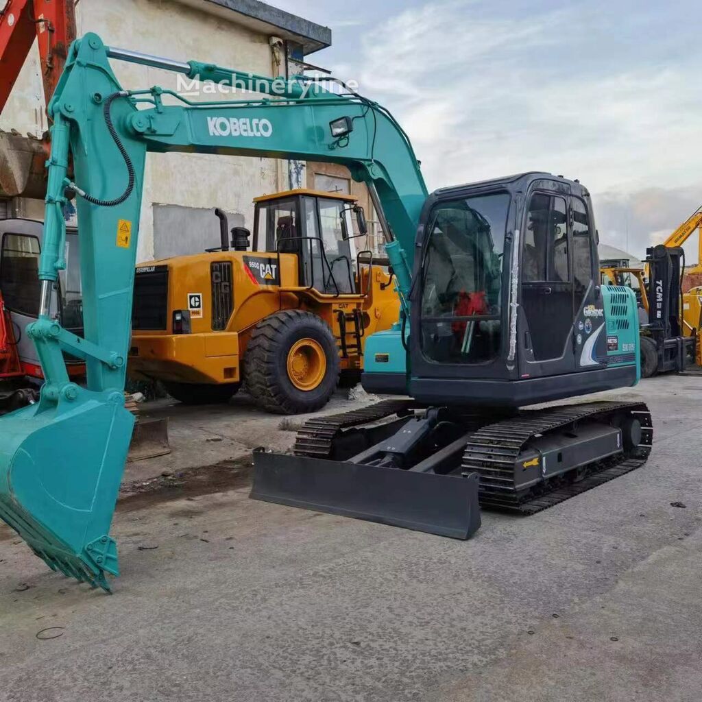Kobelco SK75-8 bager guseničar