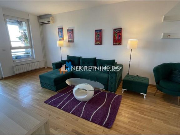 Novi Beograd, Blok 67, Belville, 2.0 stan, 75m2, 900 EUR, ID 52999