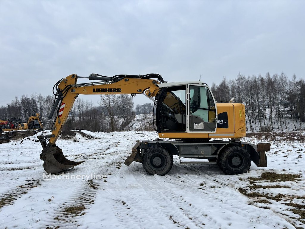 Liebherr A914 bager točkaš