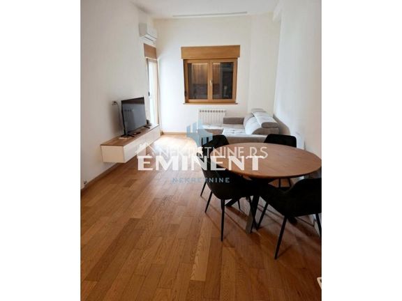 Voždovac, Trošarina, Milisava Đurovića, 1.5, 45m2, 700 EUR