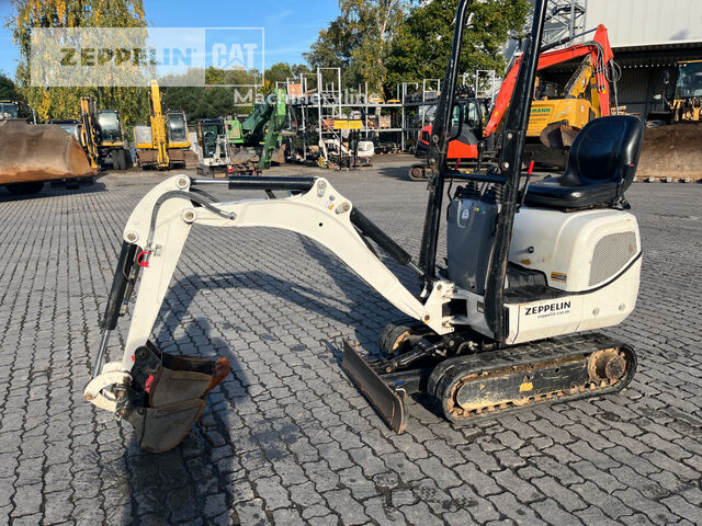 Caterpillar 300.9D mini bager