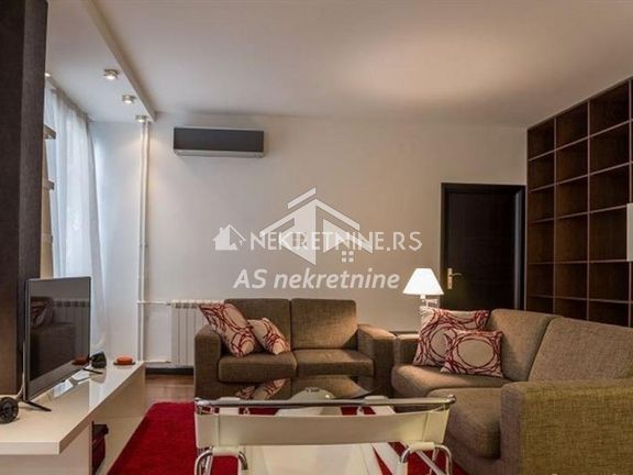 Stari grad, Trg Republike, 4.0 stan, 87m2, 1800 EUR