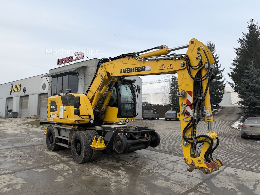 Liebherr A922 RAIL LITRONIC bager na šinama