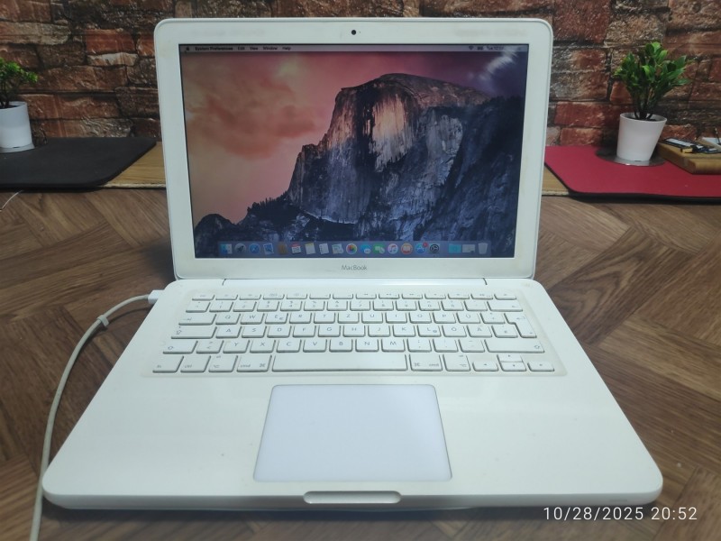 Macbook a1342