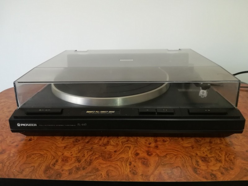 Gramofon Pioneer PL-445