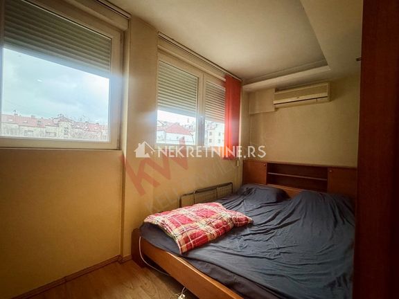 Stan 1.5, 30m2, Komnen Barjaktara (Beograd), 149000e