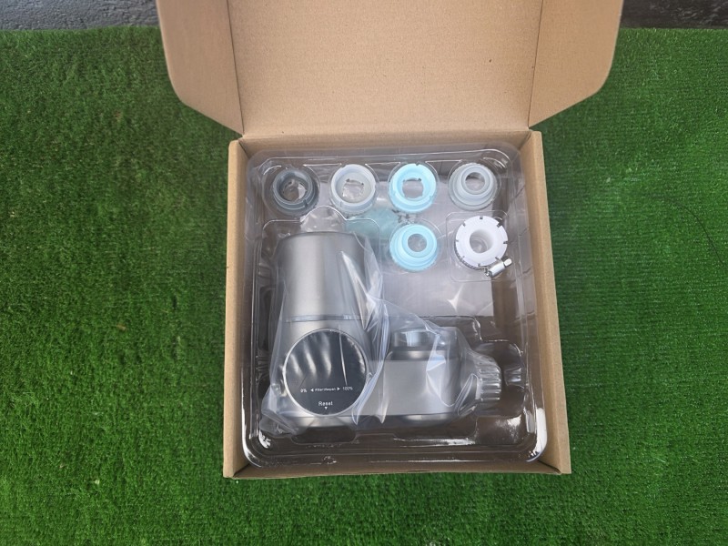 digitalni nastavak za slavinu tuš sa ekranom