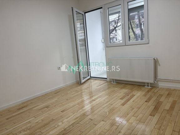 Stan,NOVI SAD,ROTKVARIJA,kv: 51.00, € 158600, ID: 1003770