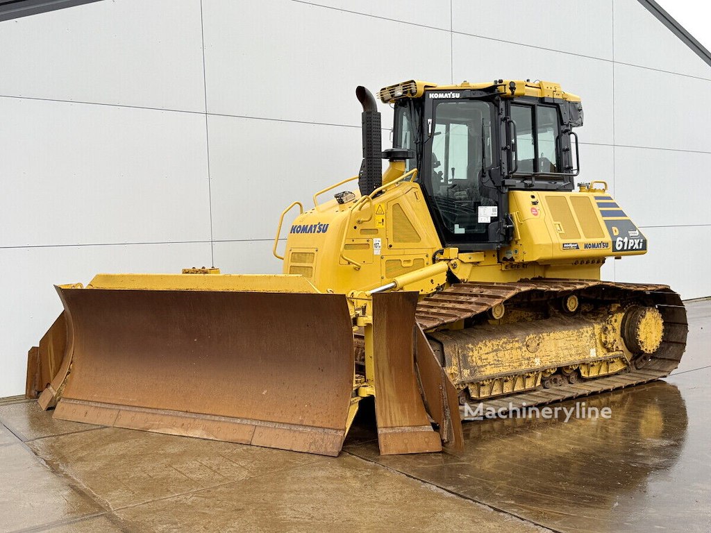 Komatsu D61PXi-24 buldožer