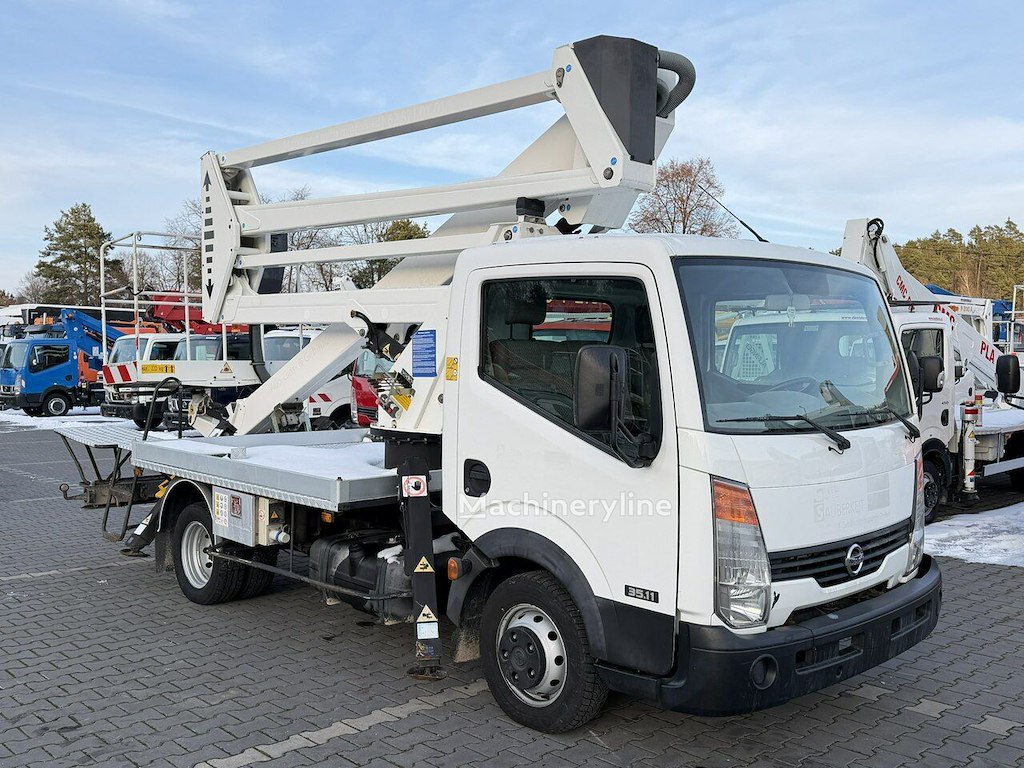 Nissan Cabstar auto dizalica s korpom