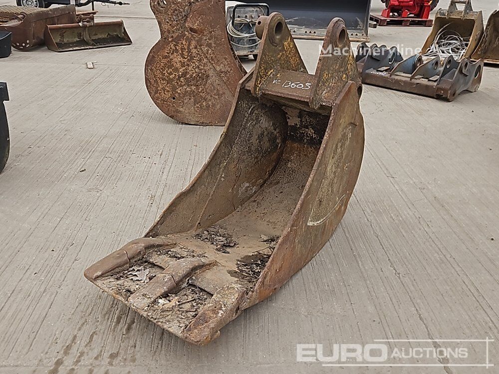 Prodaje se 24" Digging Bucket 65mm Pin to suit 13 Ton Excavator kašiku za bager na aukciji