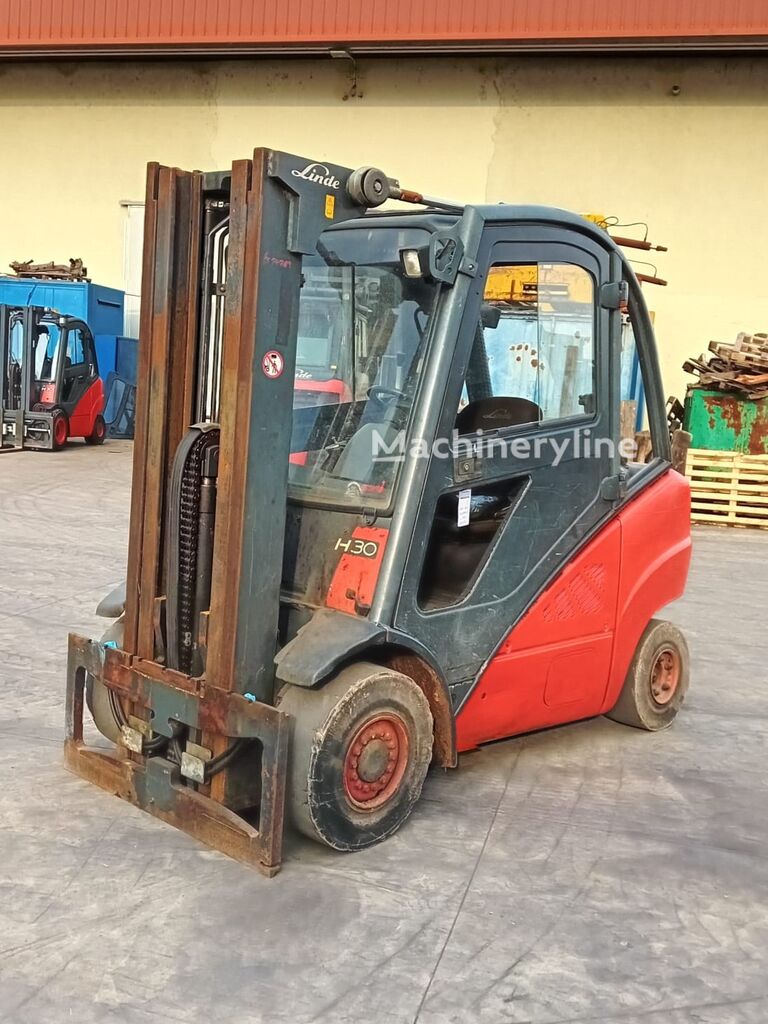 Linde H30D dizel viljuškar