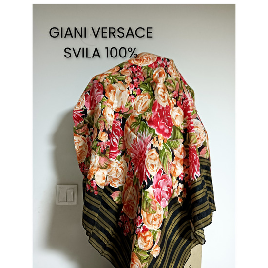 GIANNI VERSACE marama SVILA 100%