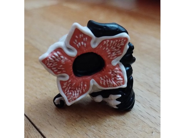 Kinder Joy - Stranger Things - Pencil Deco Demogorgon