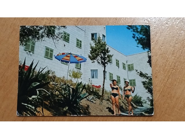 Orebić - Hotel Rivijera - Žene U Kupaćem - Hrvatska
