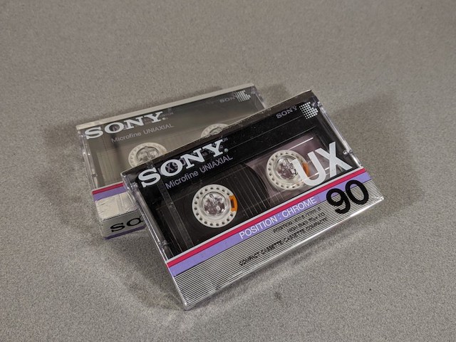 Sony UX 90 Chrome 2 kom