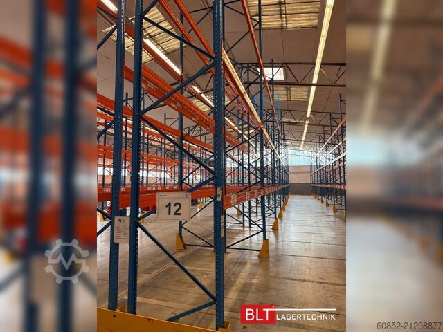 Industrijski regal za teška opterećenja
ca. 33,3 lfm Stow Palettenregale H:700cm 3200 kg Fachlast Boden +3 , Hochregale