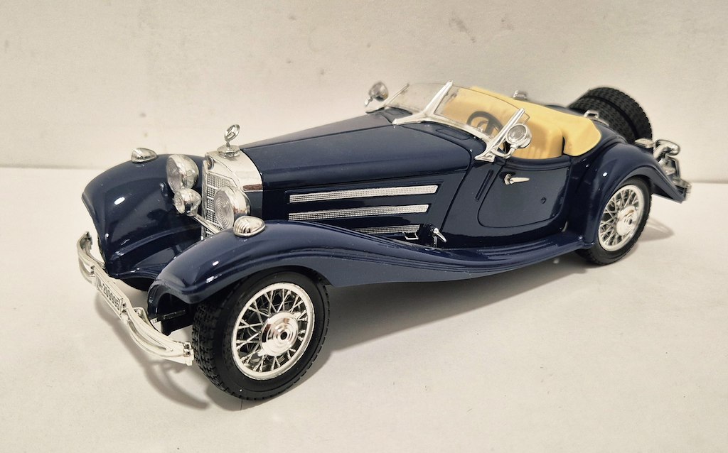 MERCEDES 500K ROADSTER 1936 GOD. – BURAGO – 1:18 – ODLICAN!