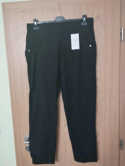 Nove crne pantalone helanke,velicina 7-8 XL