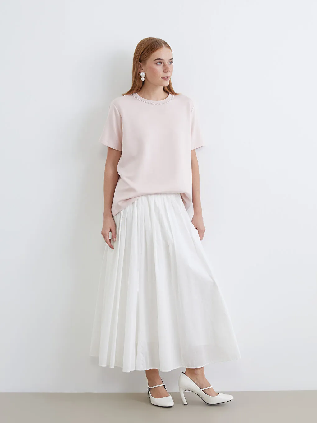 LCW Modest Bluza Sa Okruglim Izrezom Ukrašena Cirkonima